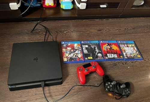 Sony PlayStation PS 4 Slim 1Tb+игры 2 геймпада