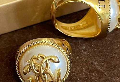 Alexander mcqueen серьги