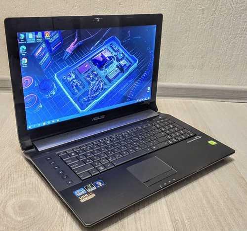 Большой Asus (17.3"/Core i7/12 GB/GF 540M 2GB/SSD)