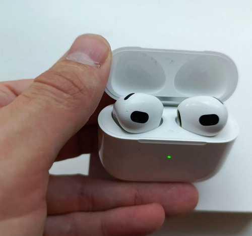 Беспроводные наушники apple airpods 3