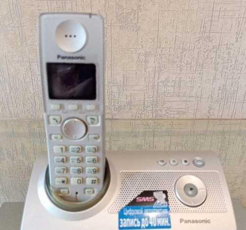 Радиотелефон Panasonic KX-TG8125RU