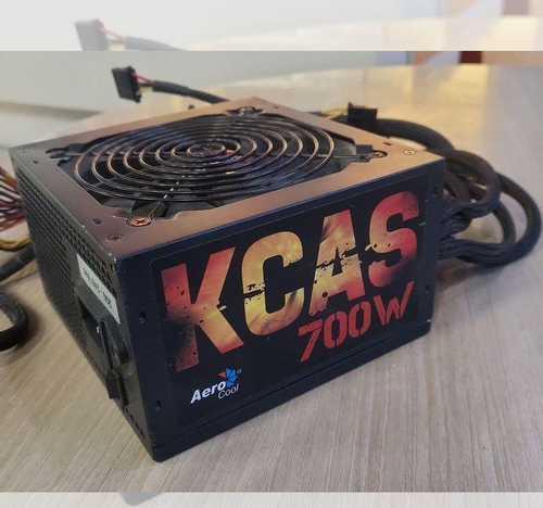 Блок питания AeroCool kcas plus 700W черный