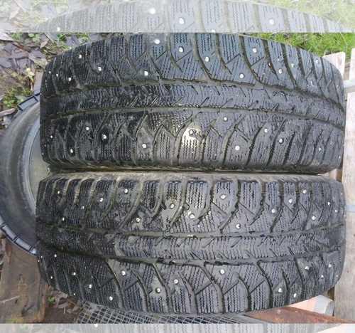 Bridgestone Ice Cruiser 7000 175/65 R14 82T