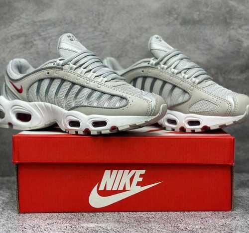 Стильные Nike Air Max Tailwind