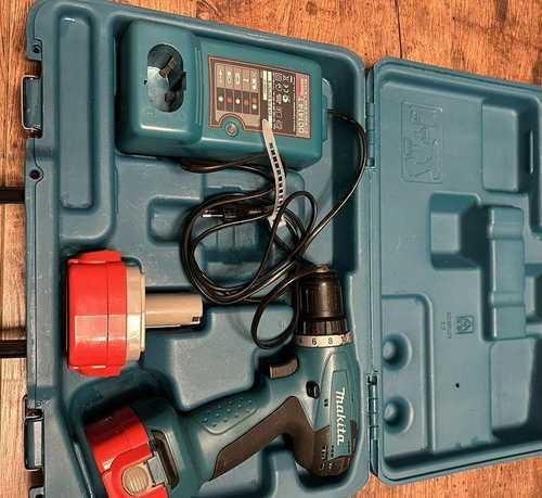 Шуруповерт makita 6271d