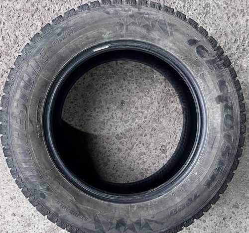 Bridgestone Ice Cruiser 7000 12.5/9.5 R16 98S