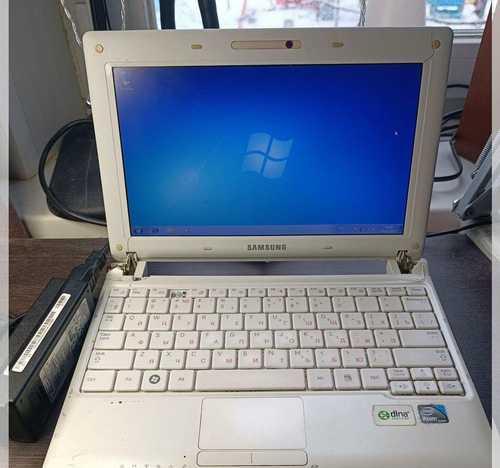 Нетбук Samsung N150