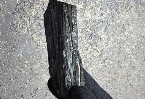 Черный турмалин шерл натуральный минерал шерл