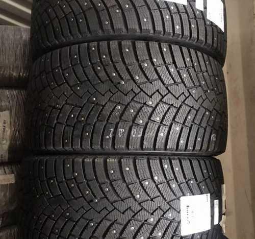 Pirelli RunFlat 315/35R21 275/40R21 зима на BMW