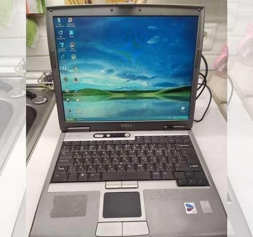 Ретро ноутбук dell latitude d610