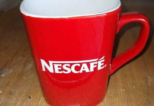 Кружка Nescafe красная