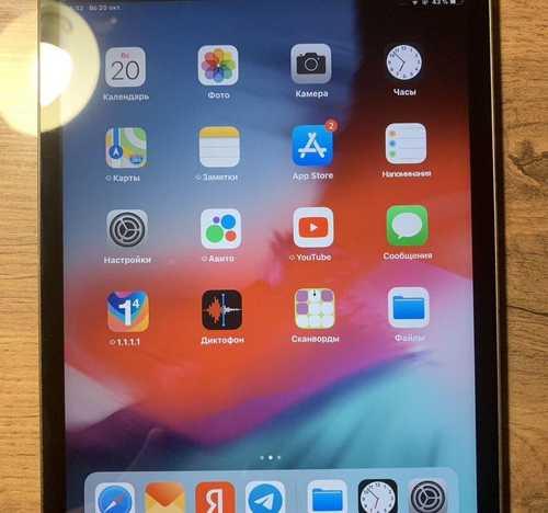 Планшет iPad mini2 16 gb (Wi-Fi+ Cell)