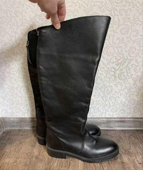 Кожаные сапоги Zara
