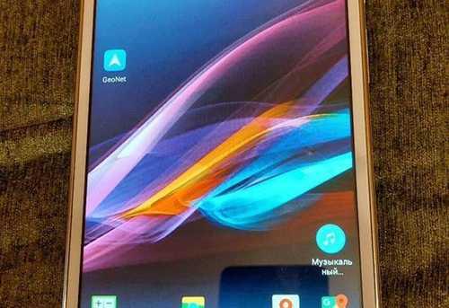 Планшет Samsung Galaxy Tab4 7.0 SM-T231