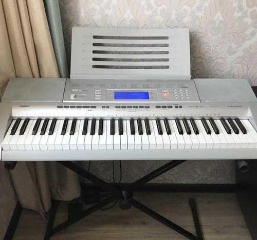 Продам синтезатор casio CTK 4000