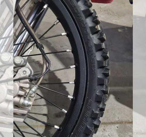 Резина покрышки эндуро Shinko 216 mx r21