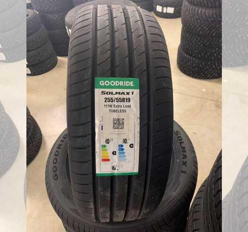 Goodride Solmax 1 255/55 R19 111W