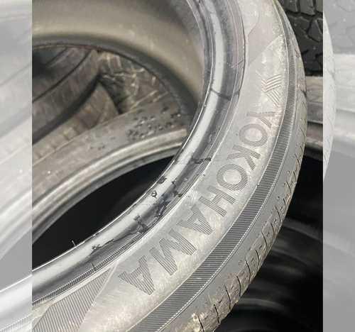 Yokohama Advan dB v553 225/50 R18 99W