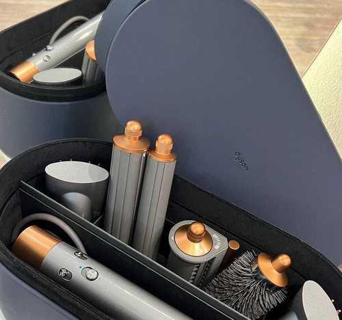 Стайлер dyson