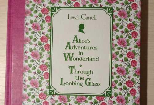 Книжка " Алиса в стране чудес" на английском языке