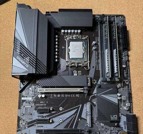 Комплект Gigabyte Z690 UD DDR4   12400F   32GB