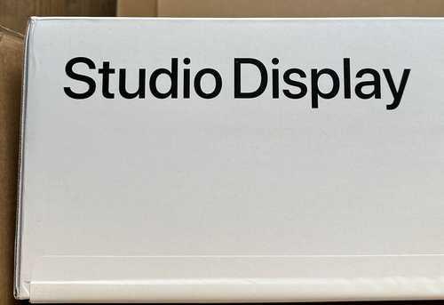 Apple Studio Display 27 Standard glass новый