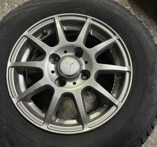 Шины на литых дисках 175/75 R13 Viatti Assimetrico