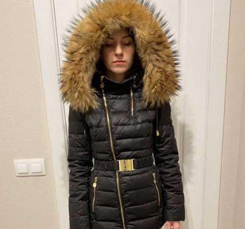 Зимняя куртка moncler женская размер S