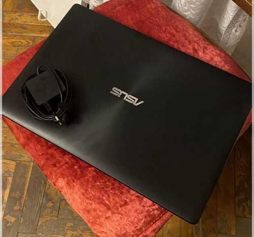 Ноутбкук asus F553M