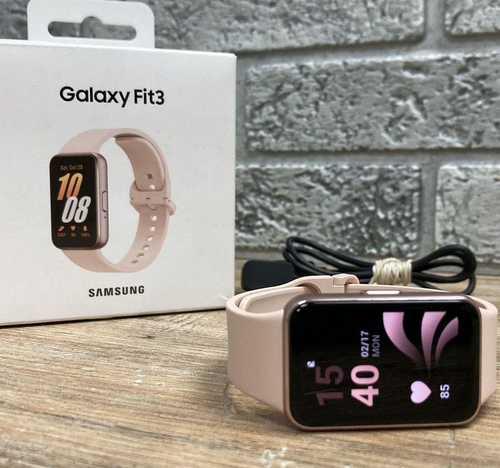 Смарт часы Samsung Galaxy fit3