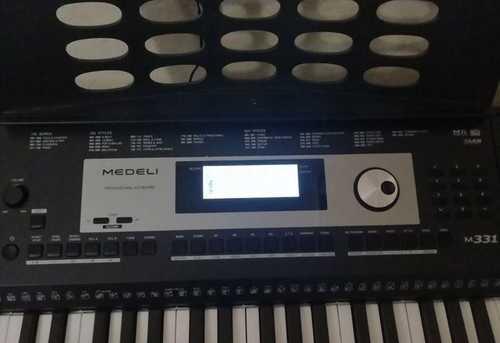 Синтезатор medeli M331