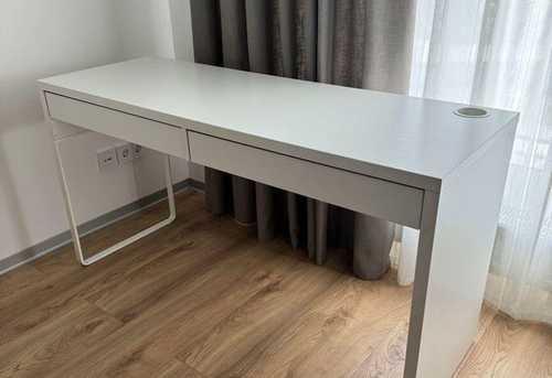 Письменный стол Micke IKEA