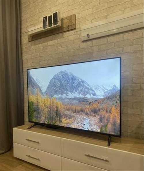 Огромный LED телевизор 55" (140см) Novex
