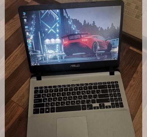 Asus - (FHD/i3/8gb/SSD256/mx110)