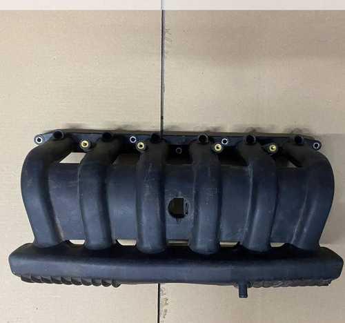 Впускной коллектор BMW E39 528i M52B28