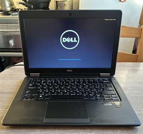 Рабочий ноутбук Dell Laititude e7250