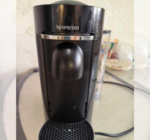 Кофемашина nespresso vertuo plus