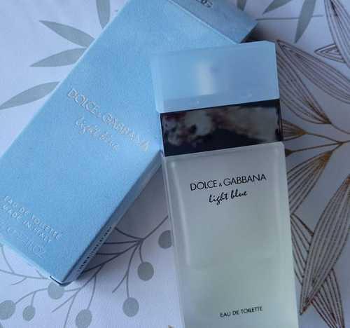 Dolce gabbana light blue
