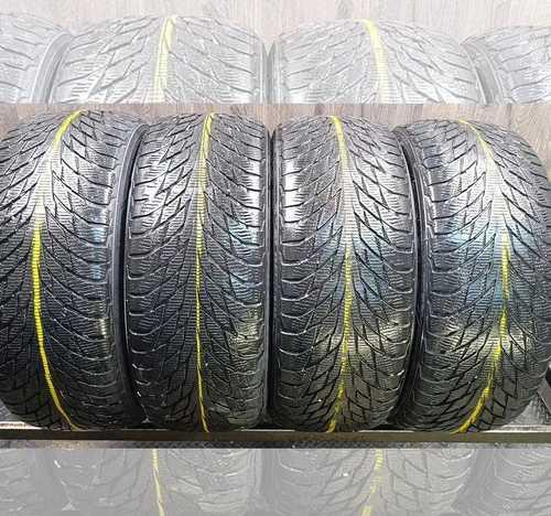 Nokian Tyres Hakkapeliitta R2 235/55 R17 103R