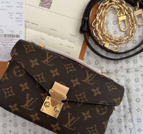 Сумка Louis Vuitton Pochette metis