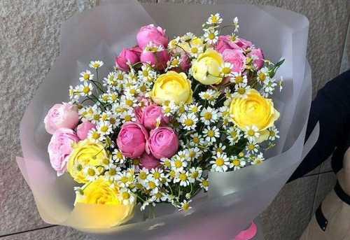 Букет цветов кустовые пион.розы,цветы с доставкой