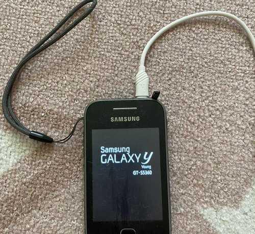 Телефон Samsung GT-S5360