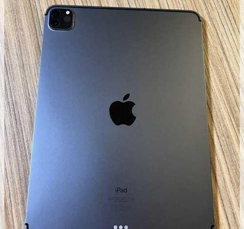 Планшет iPad Pro 11 (2020) 512GB Wi-Fi MXE62RU/A