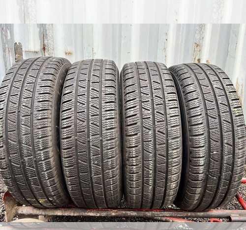 Pirelli Winter Carrier 195/65 R16C 104T