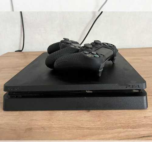 Sony playstation 4 slim