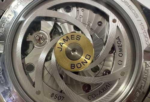 Часы Omega James Bond