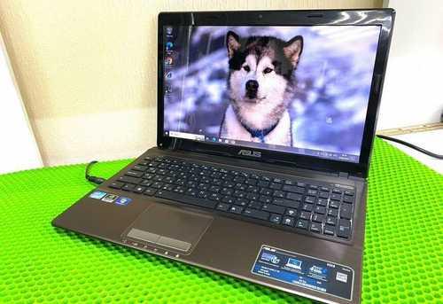 Ноутбук Asus Core i3/8Gb/SSD/GeForce GT 520MX