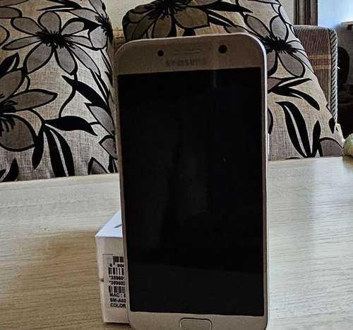 Samsung Galaxy A5 (2017) SM-A520F/DS, 3/32 ГБ