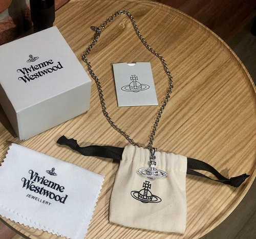 Подвеска vivienne westwood
