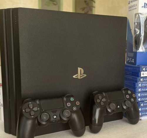 PS 4 PRO + 2 джойстика